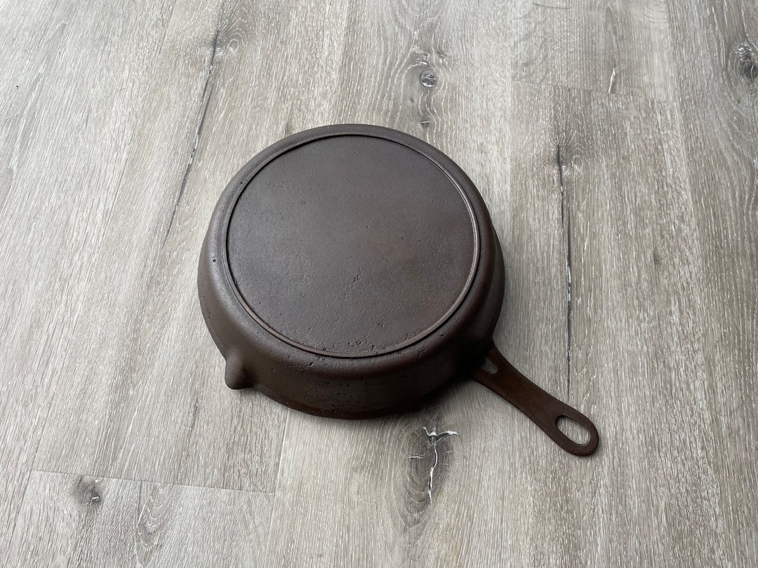 WIR Co., Wrought Iron Skillet, Restored & Triple-seasoned - Etsy