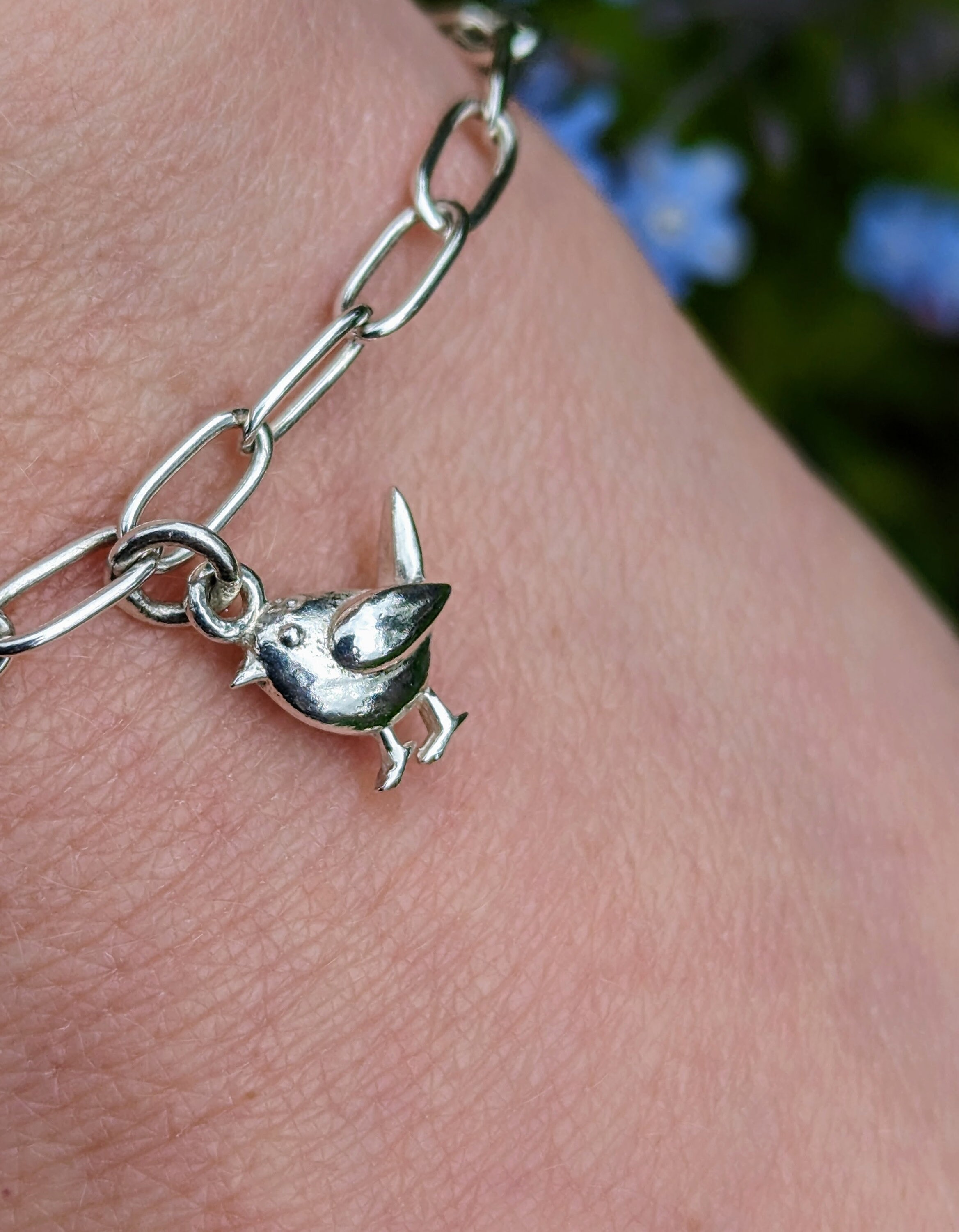 Silver robin bracelet store