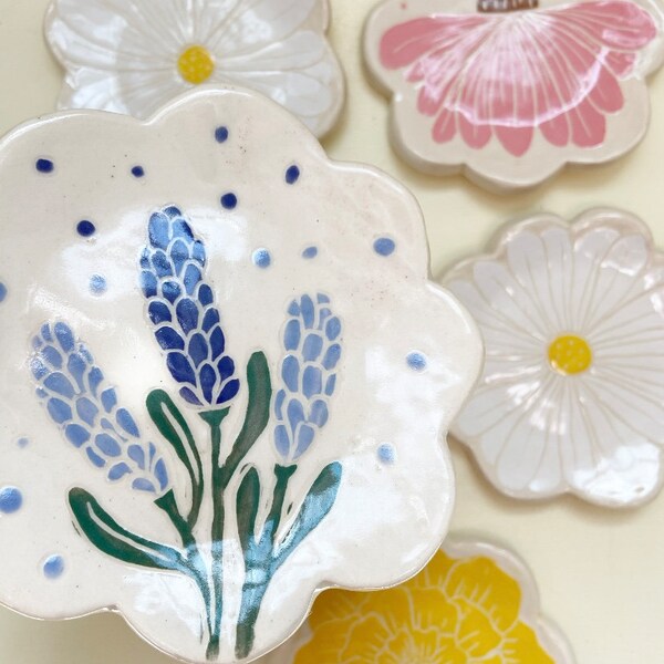 Ceramic Flower Plate - Etsy