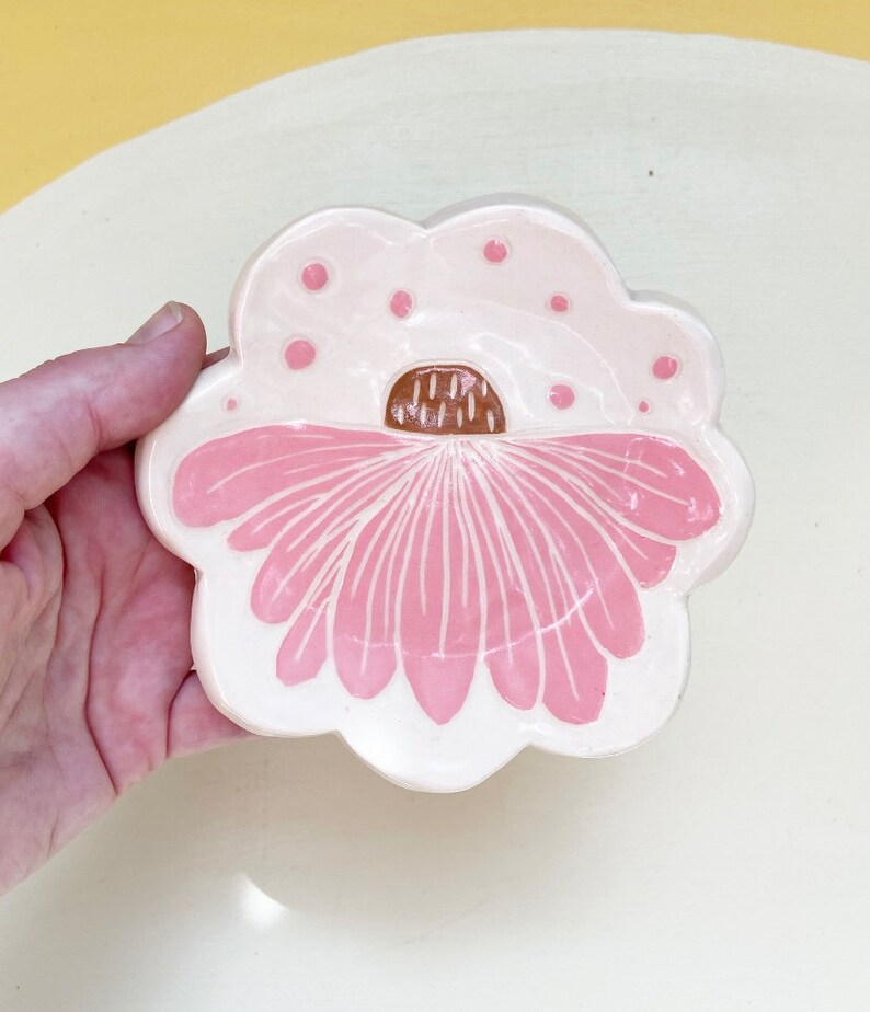 Adorable Small Flower Plate - Etsy