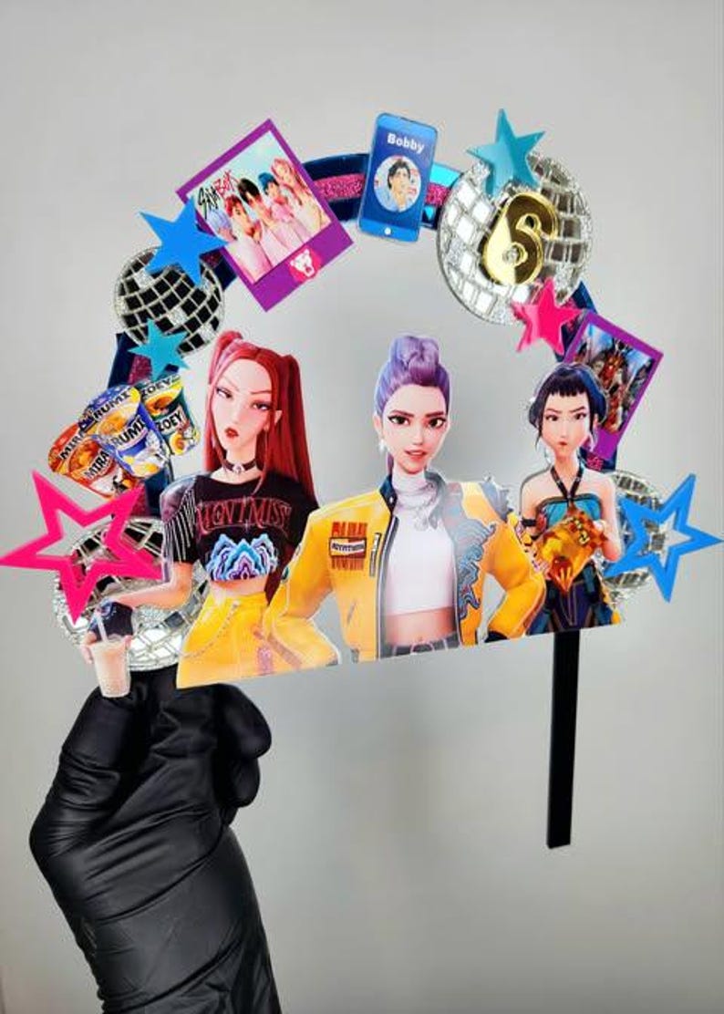 Kpop Demon Hunter Cake Topper and Cupcake Set – Custom Name and Age - Etsy