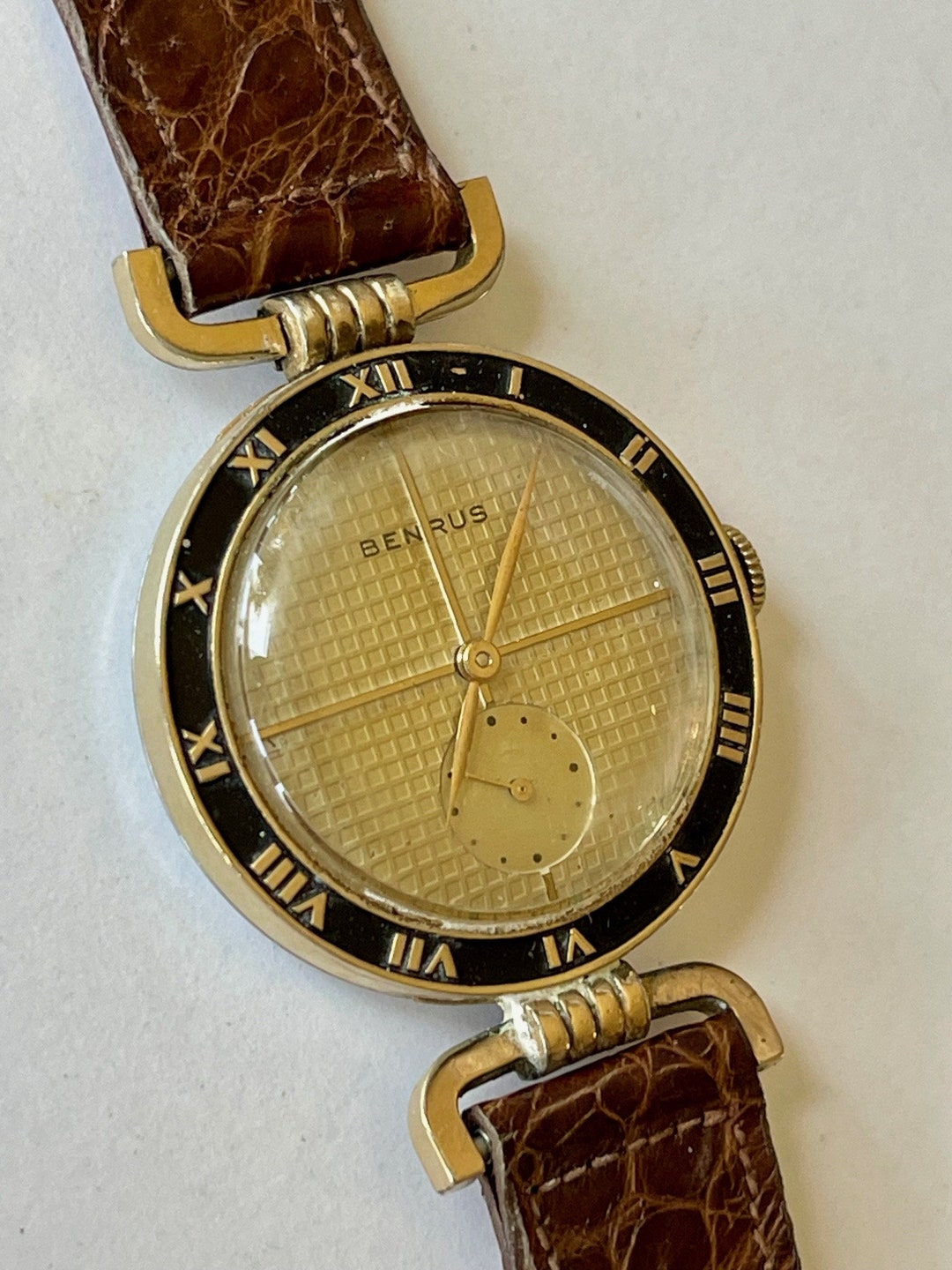 Benrus Classic Dress Roman Numbers Sector Textured Dial Fancy Swinging ...