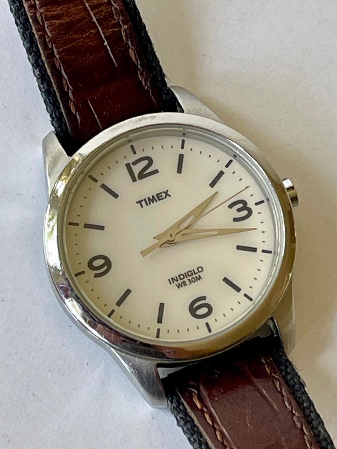 Timex Indiglo WR 30M Stainless Steel Vintage the Dial Lights up Classic ...