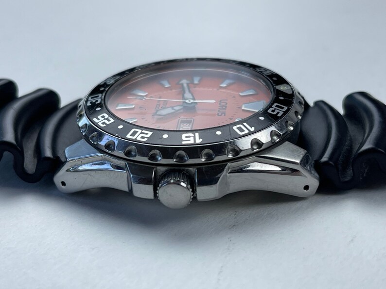 Lorus Diver Automatic Calendar Quick Set Day/date Sapphire Display ...