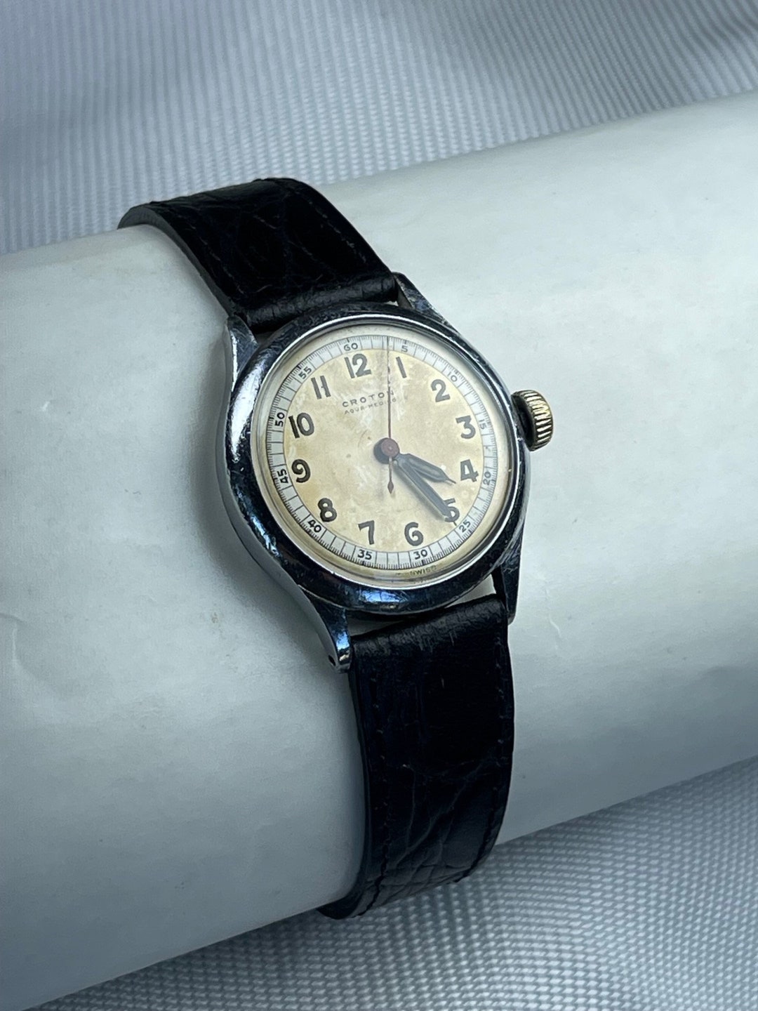 Croton Aquamedico Military Doctor Officers WW2 1943 Screw Down Case ...