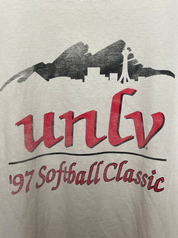 Vintage 1997 Reebok UNLV Softball Classic Graphic Col… - Gem