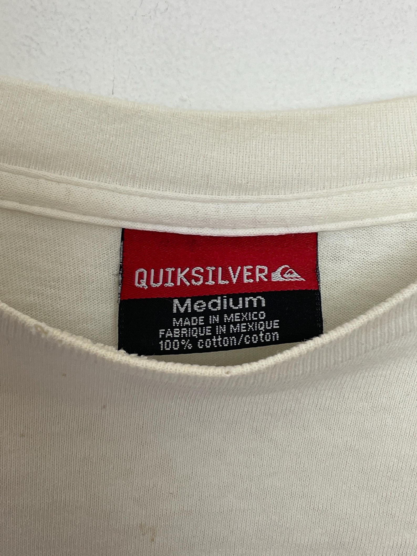 Vintage 1990s Quicksilver Boarding Spell Out Graphic Long Sleeve Tee ...