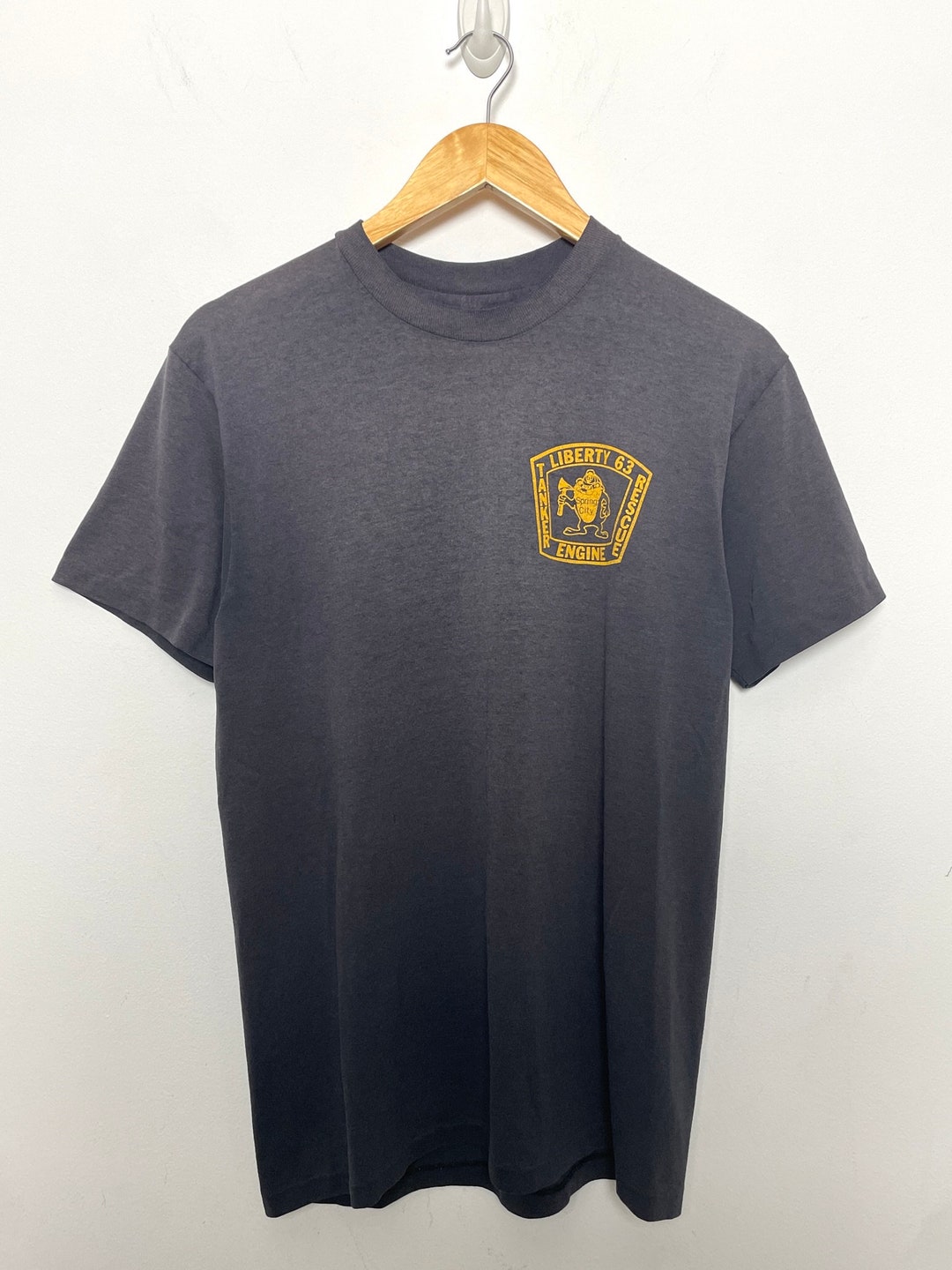 Vintage 1980s Taz Looney Tunes Firefighter Spring City Tanker Engine ...