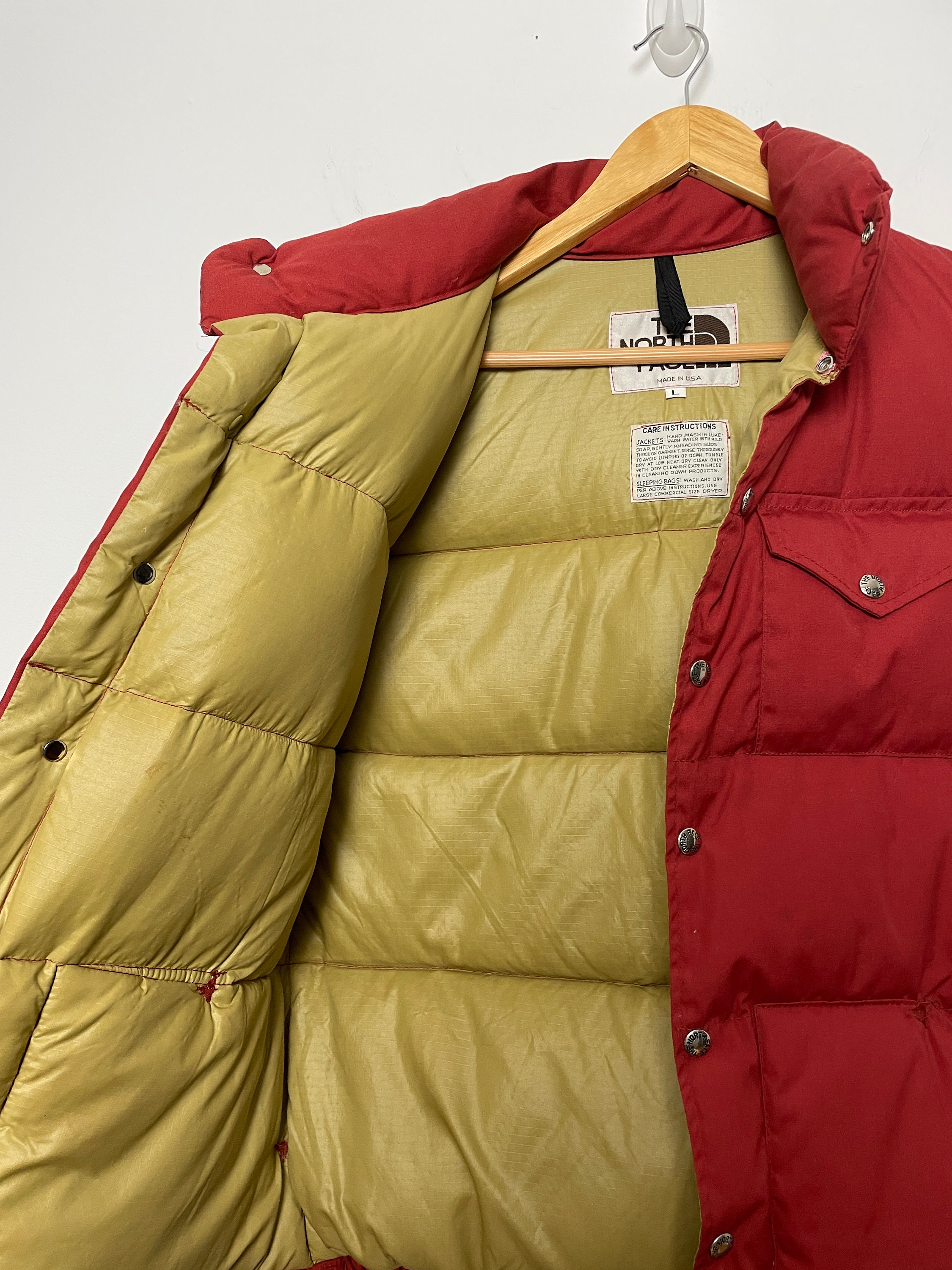 Vintage 1970s North Face Made in USA Button up Puffer Down Vintage 1970s North Face Made in USA Button up Puffer Down