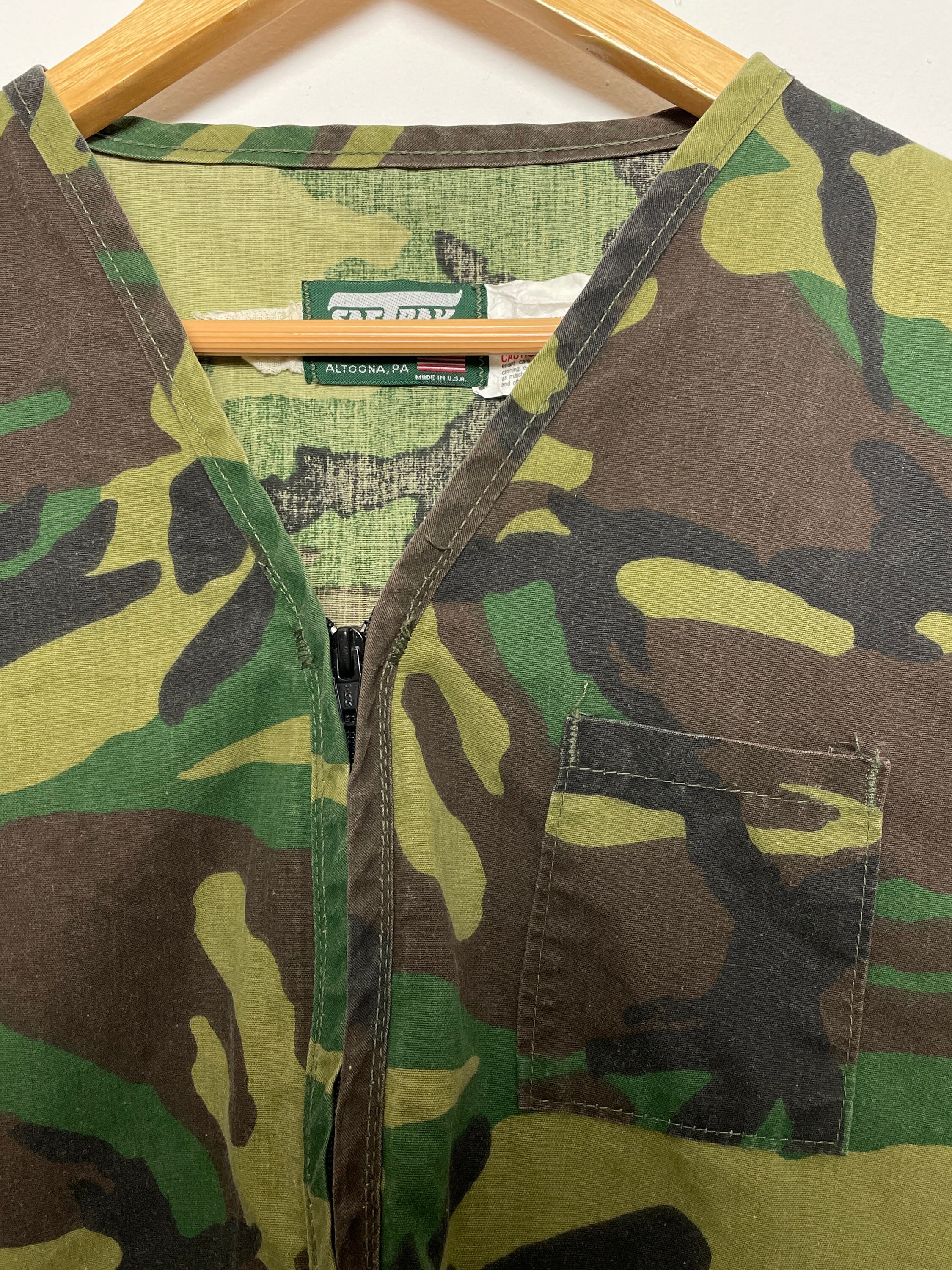 Vintage 1980s Camouflage Deer Hunting Vest Jacket (size Adult Large) - Etsy