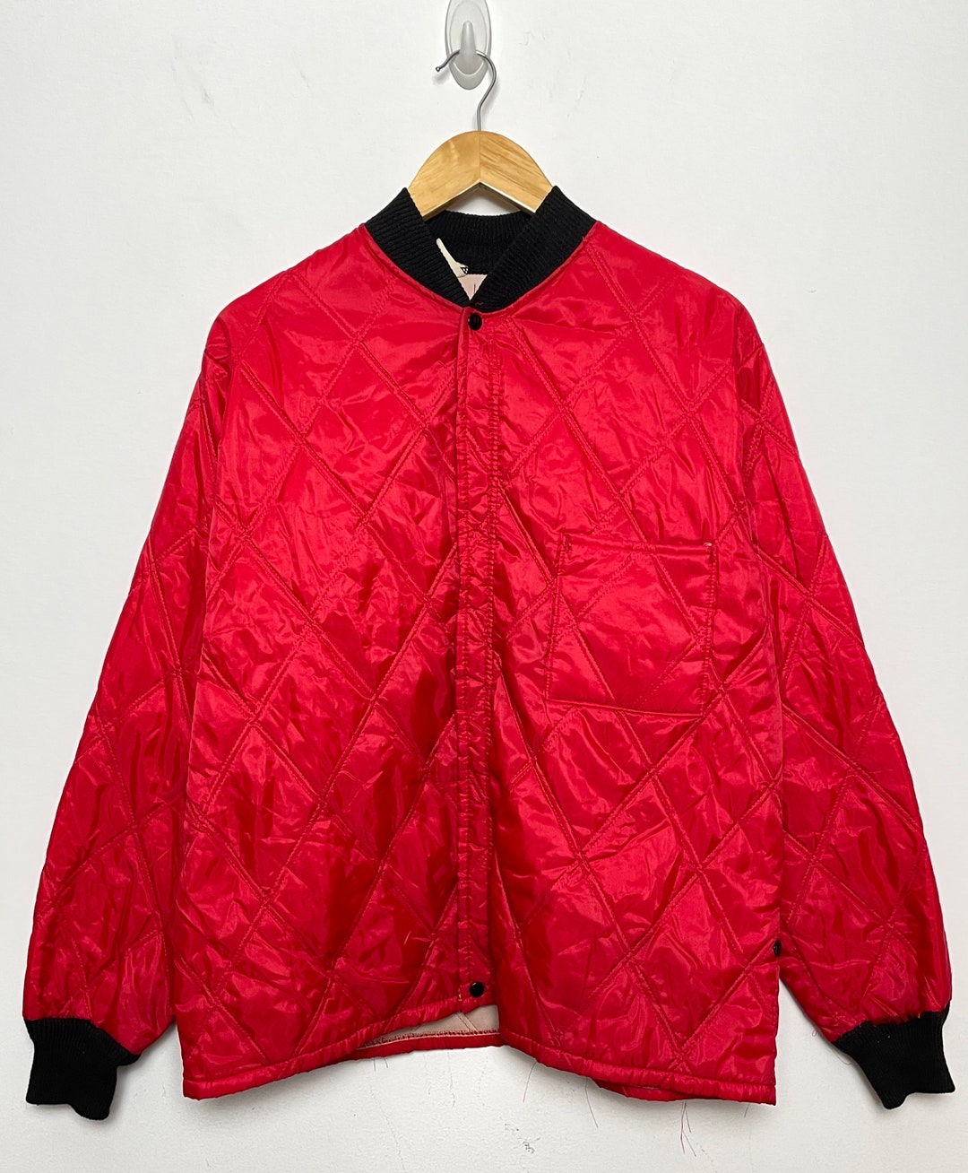 Vintage 1970s Quilted Military Liner Zip up Red Ringer Hunting Jacket ...