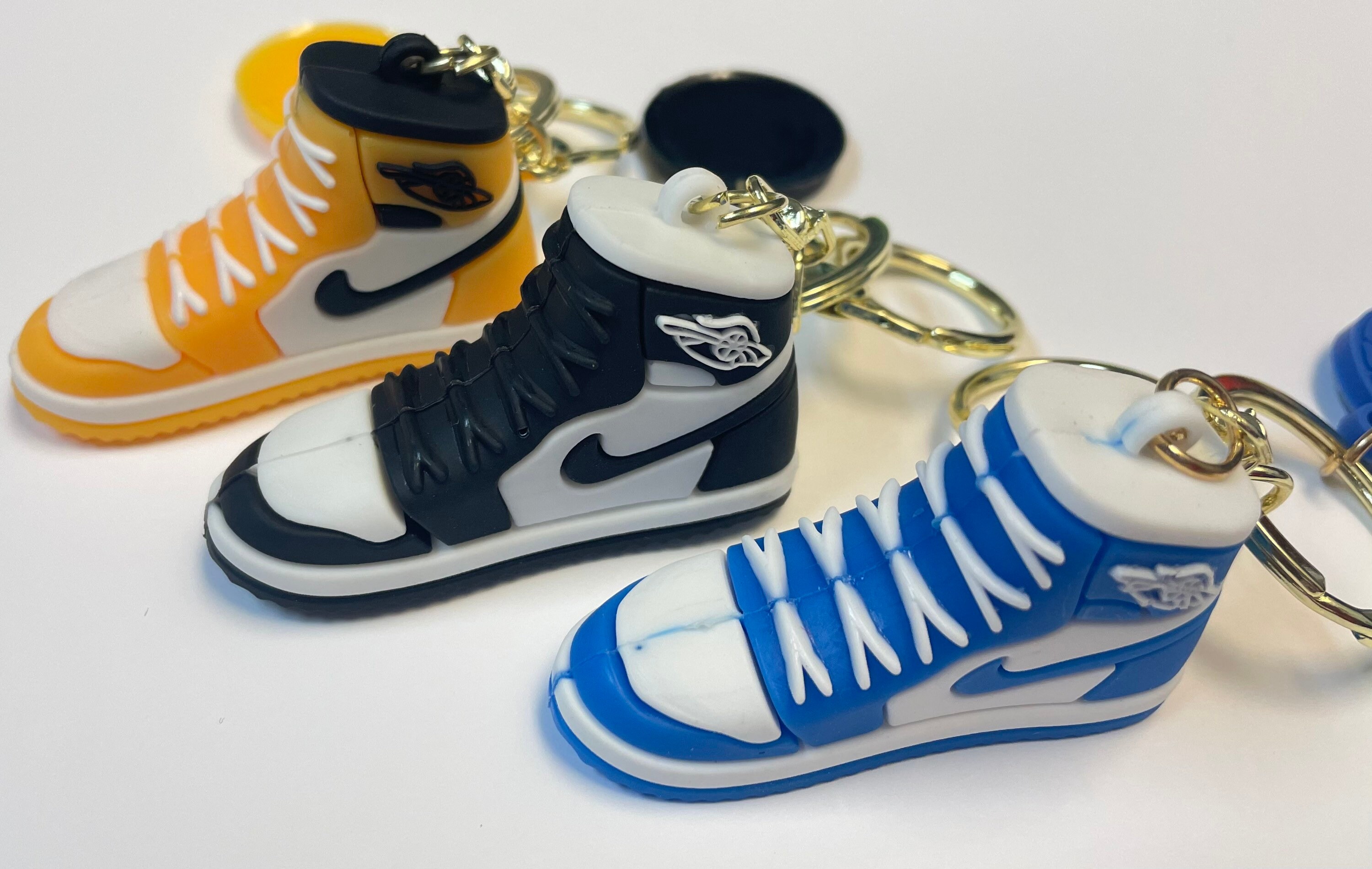 Basketball Shoes Keychain 2 Blue - Etsy