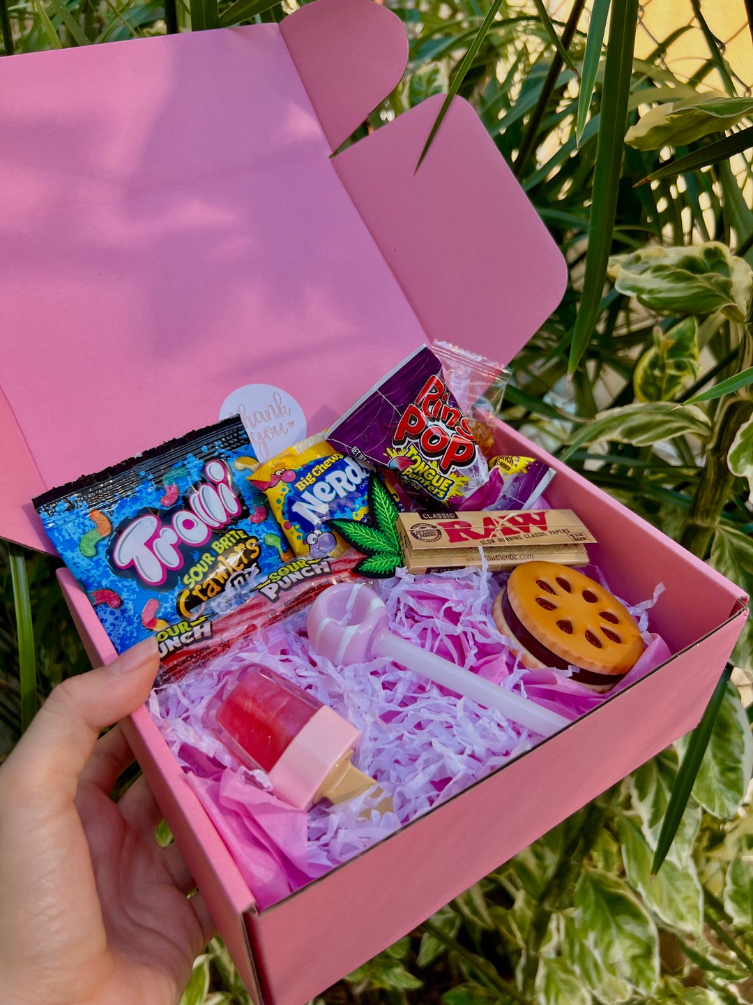 Smoker Essentials Gift Box Bundle Pink Set Limited Edition Holiday ...