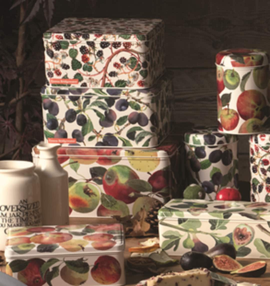 Square Cake Tins by UK Designer, Emma Bridgewater. These Tins Feature ...