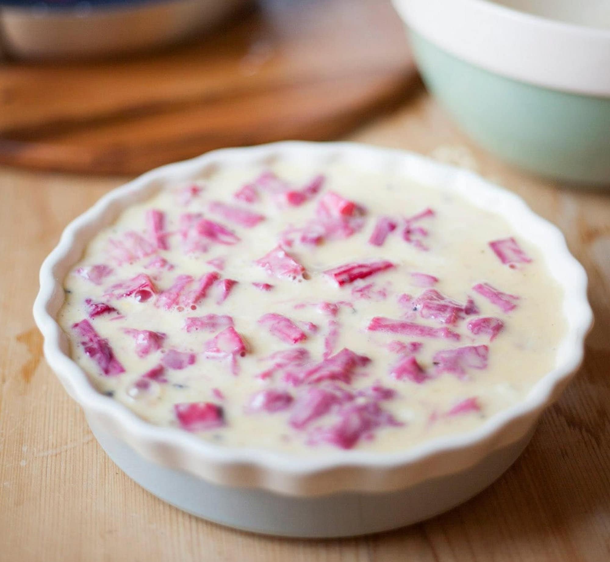 Baking Food & Fermenting Country Pie Dish a 26cm Traditional Round Pie ...