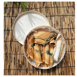 Korean Traditional Rice Cracker Set in Wooden Box - Authentic ...