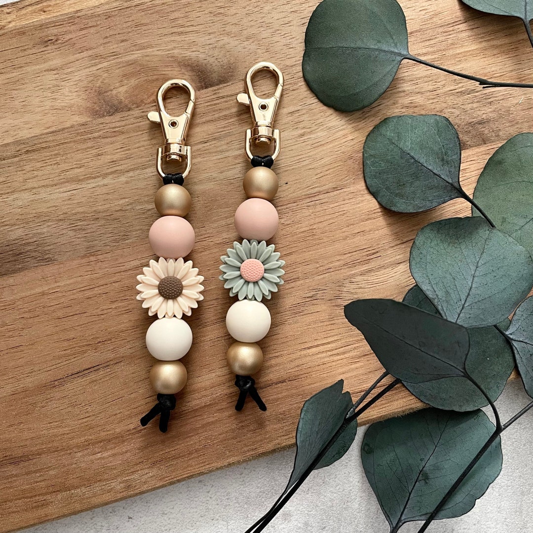 Keychains Daisy Cute Floral Silicone Beaded Matte - Etsy