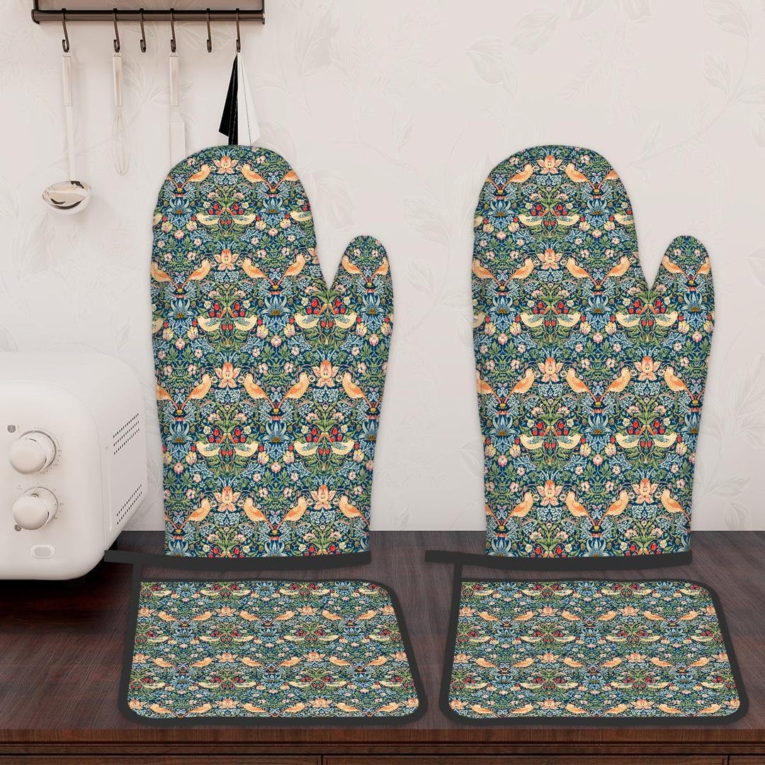 William Morris Strawberry Thief Oven Mitts & Pot Holders Set 4-piece ...
