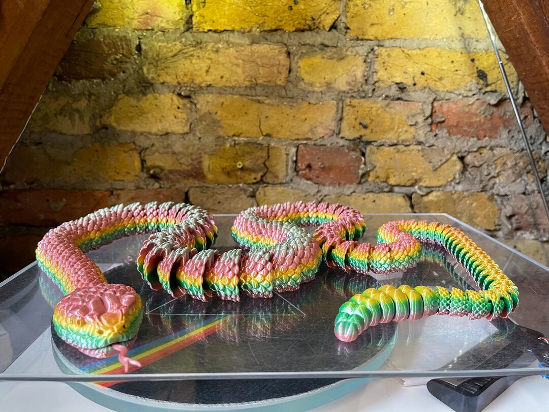 Supersize Rainbow Rattlesnake Articulated Fidget 3D Printed Realistic ...