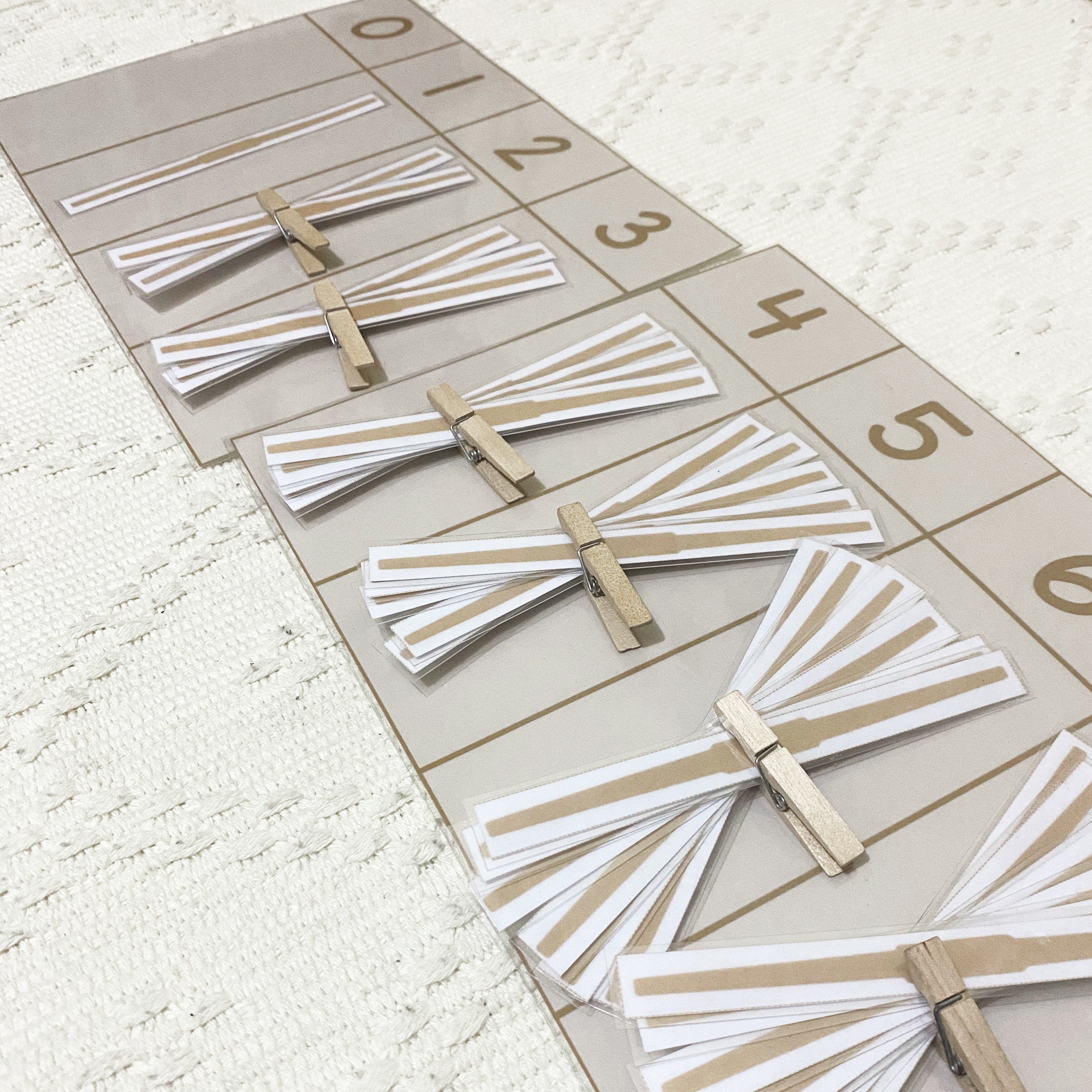 Montessori Spindle Box DIY Montessori Math Material Counting 1 to 9 ...