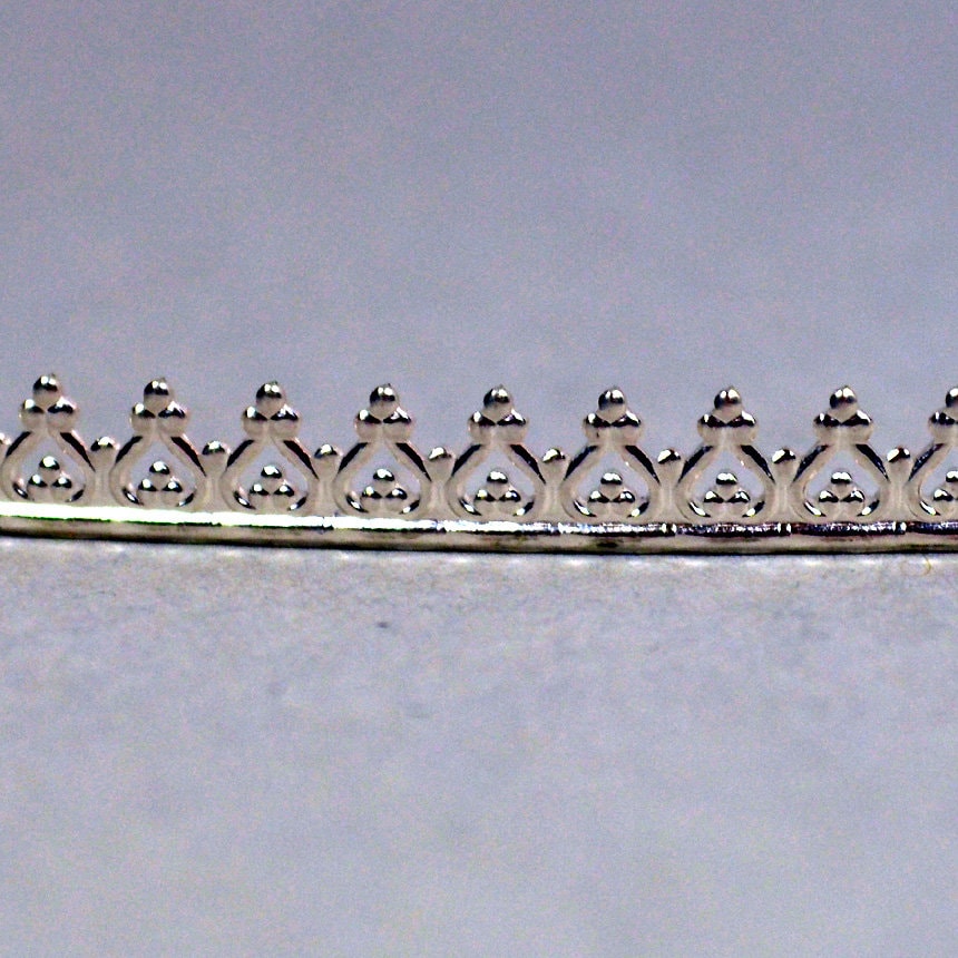 Gallery Wire Bezel 22ga Inverted Heart Pattern Sterling - Etsy