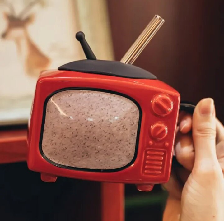 Creative 3D Television TV Shape Milk Beer Mugs With Cover Household Cup ...