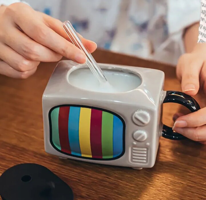 Creative 3D Television TV Shape Milk Beer Mugs With Cover Household Cup ...