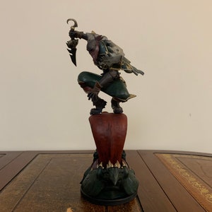Pyke Figurine: League of Legends Fan Art, 3D Printed (15/20 Cm) - Etsy
