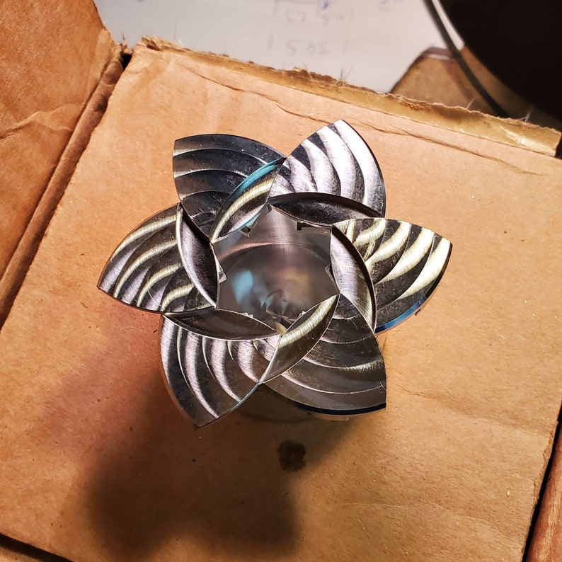 Iris Engagement Ring Box. 6 Petal Mechanical Flower Aluminum - Etsy