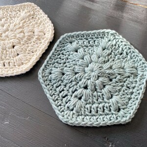 CROCHET COASTER PATTERN - Flower Power Coaster | Hexagon Puff Stitch ...