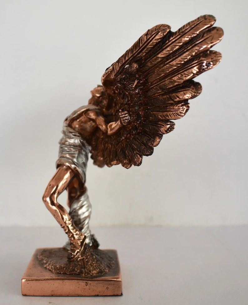 Icarus - Son of Daedalus - Flight From Crete With Wings From Wax and ...