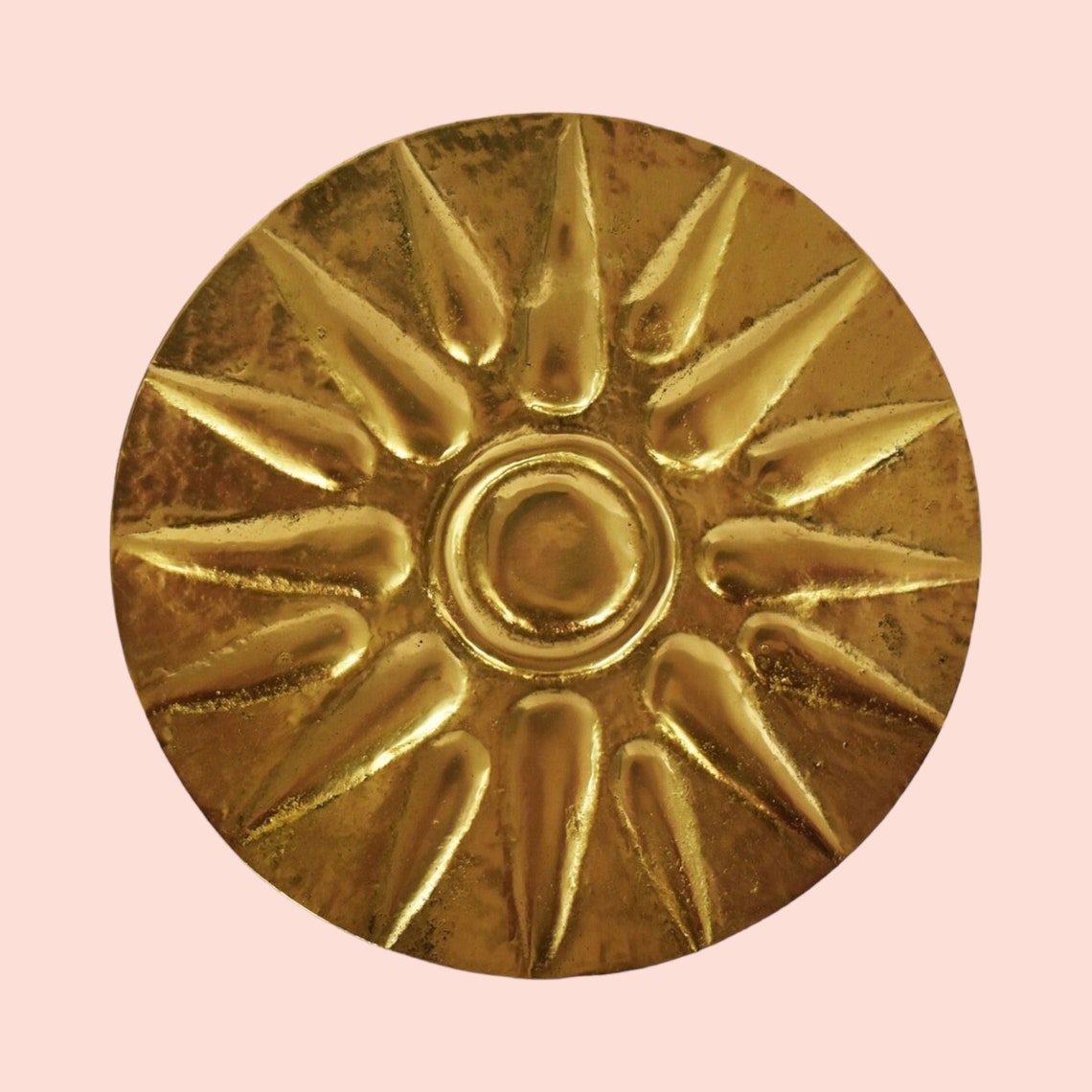 Vergina Sun Rayed Solar Symbol Macedonia Argead Dynasty philip Ii and ...