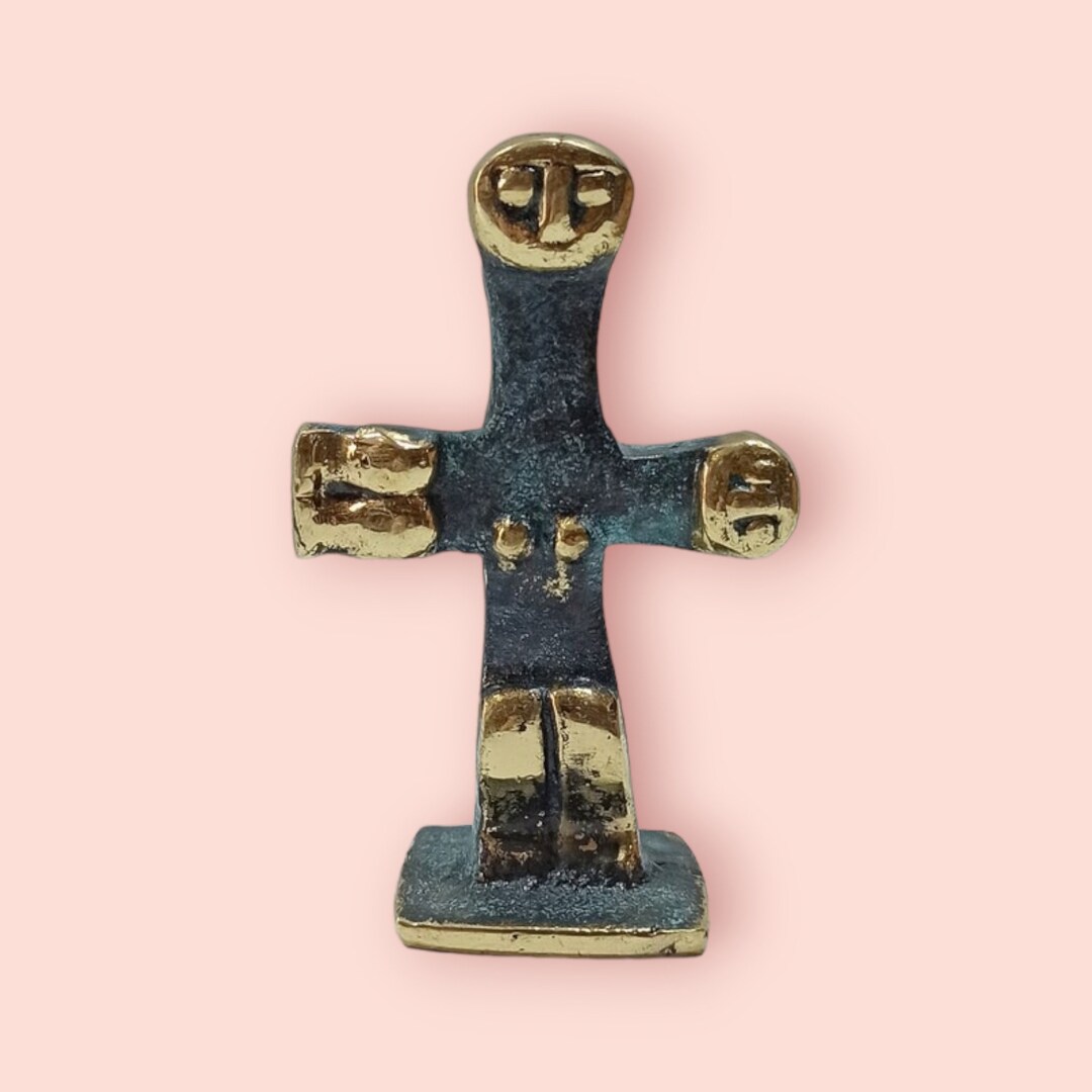 Idol of Pomos Prehistoric Sculpture A Woman With Her Arms Spread ...