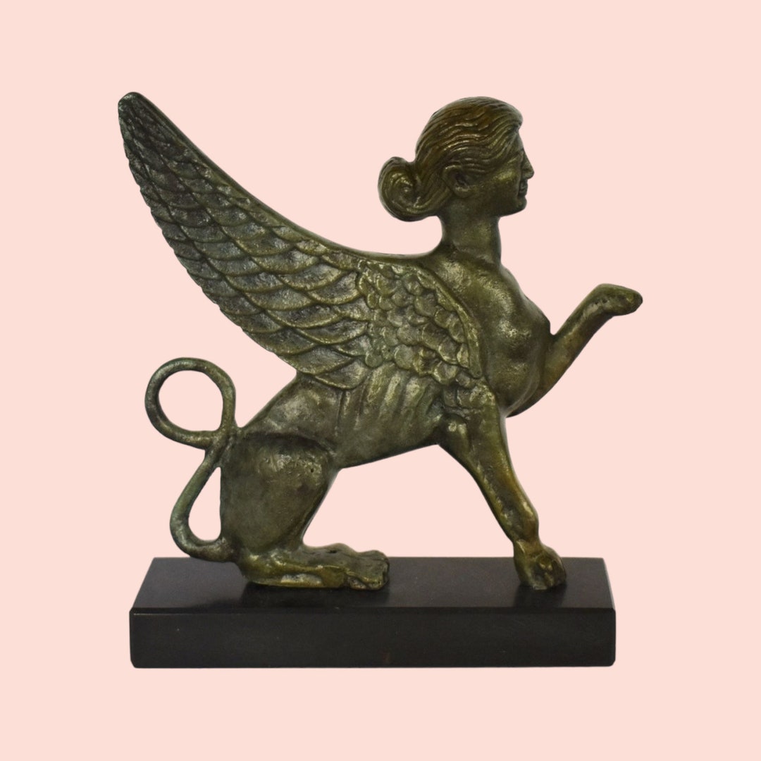 Esfinge griega antigua Criatura mítica con cabeza de mujer, ancas de ...