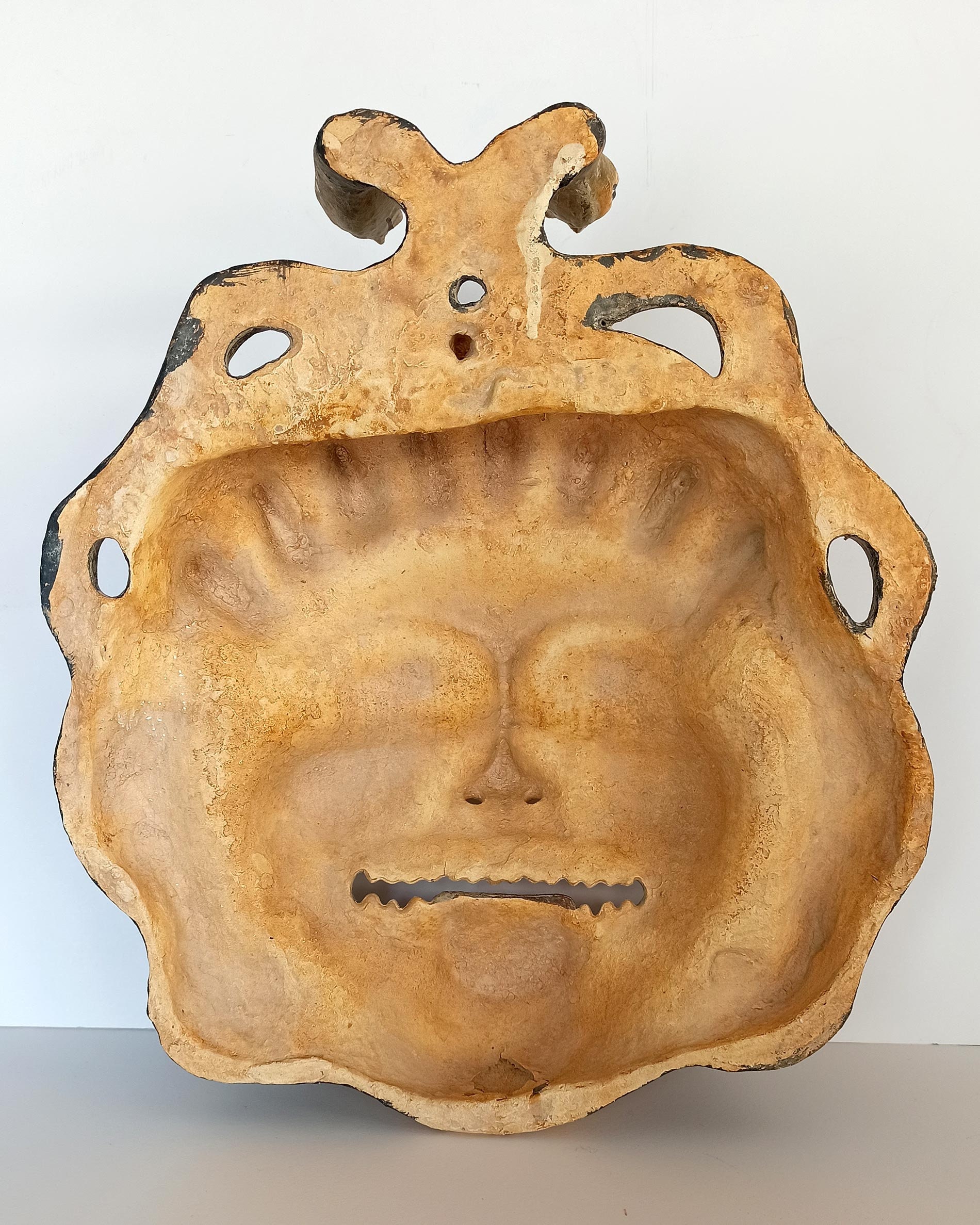 Medusa Mask the Most Famous of the Monster Figures Known as Gorgons ...