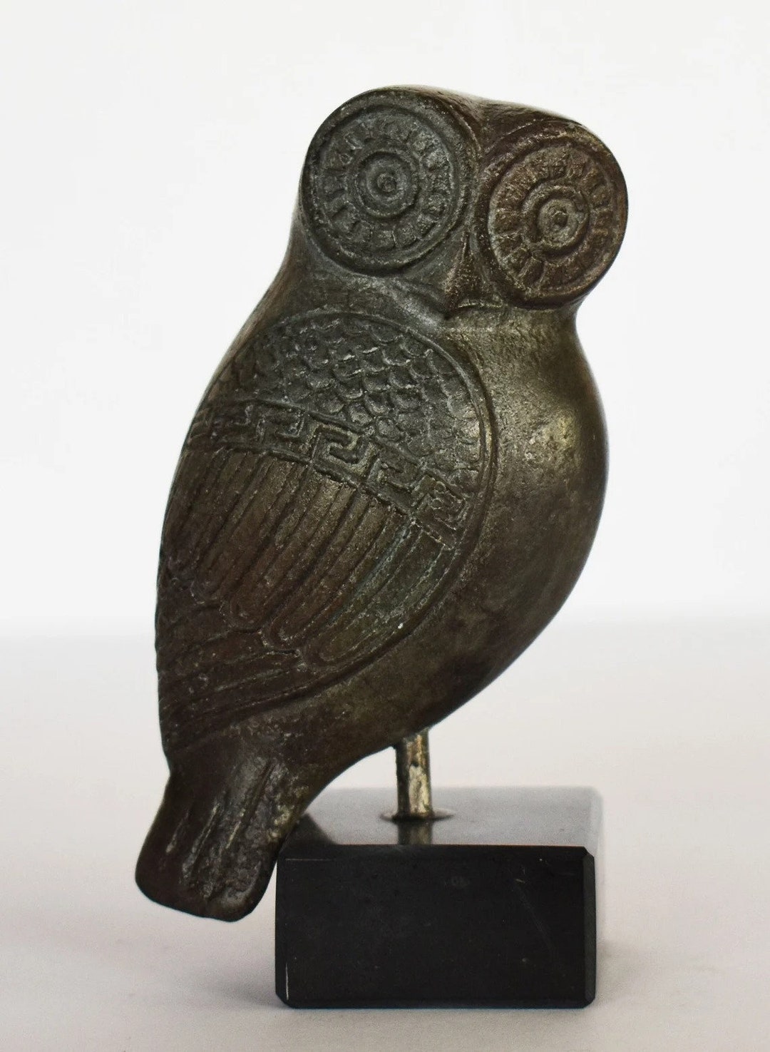Owl of Athena Minerva - Symbol of Wisdom, Knowledge, Prudence, Change ...