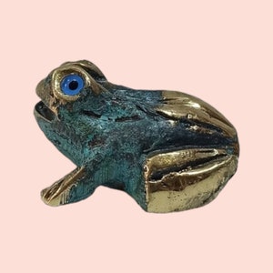 Frog - Symbol of Transformation, Change, Cleanse Through Water ...