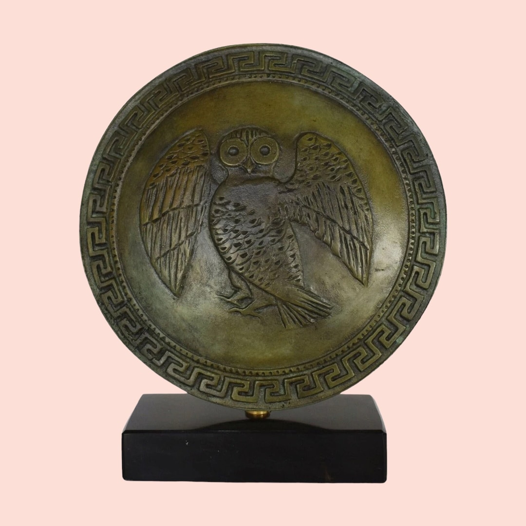 Ancient Greek Hoplite Athenian Shield Bearing the Owl, the Emblem of ...