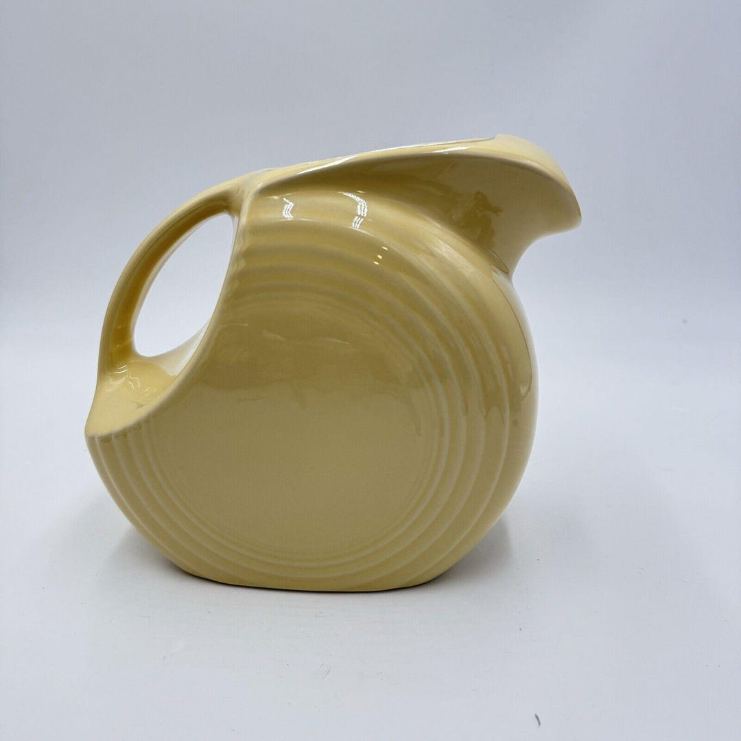 Fiestaware Vintage USA Disc Water Pitcher Original Ivory Fiesta Large 7 ...