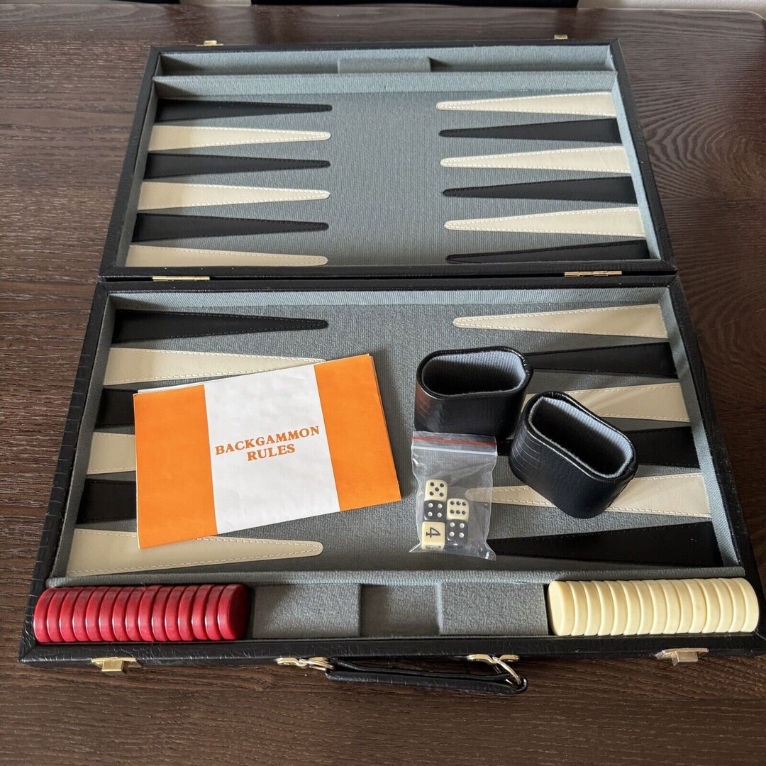 Backgammon Set Bakelite Tokens Red and White 1 1/4in by 1/4in Large ...