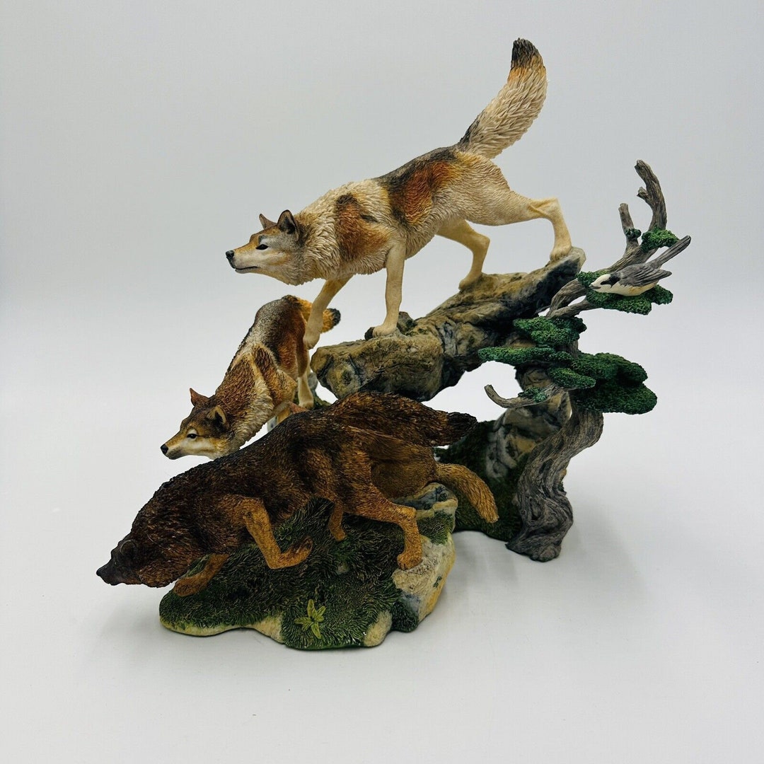 Danbury Mint the Hunt Nick Bibby Spirit of the Wolf Sculpture - Etsy