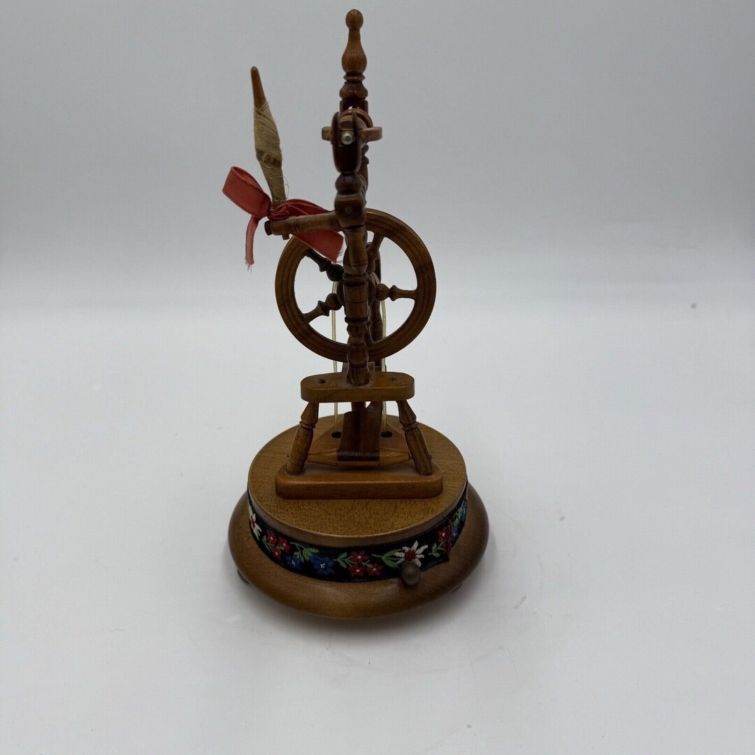 Vintage Old Spinning Wheel Swiss Movement Music Box Hand Made Cuendet ...