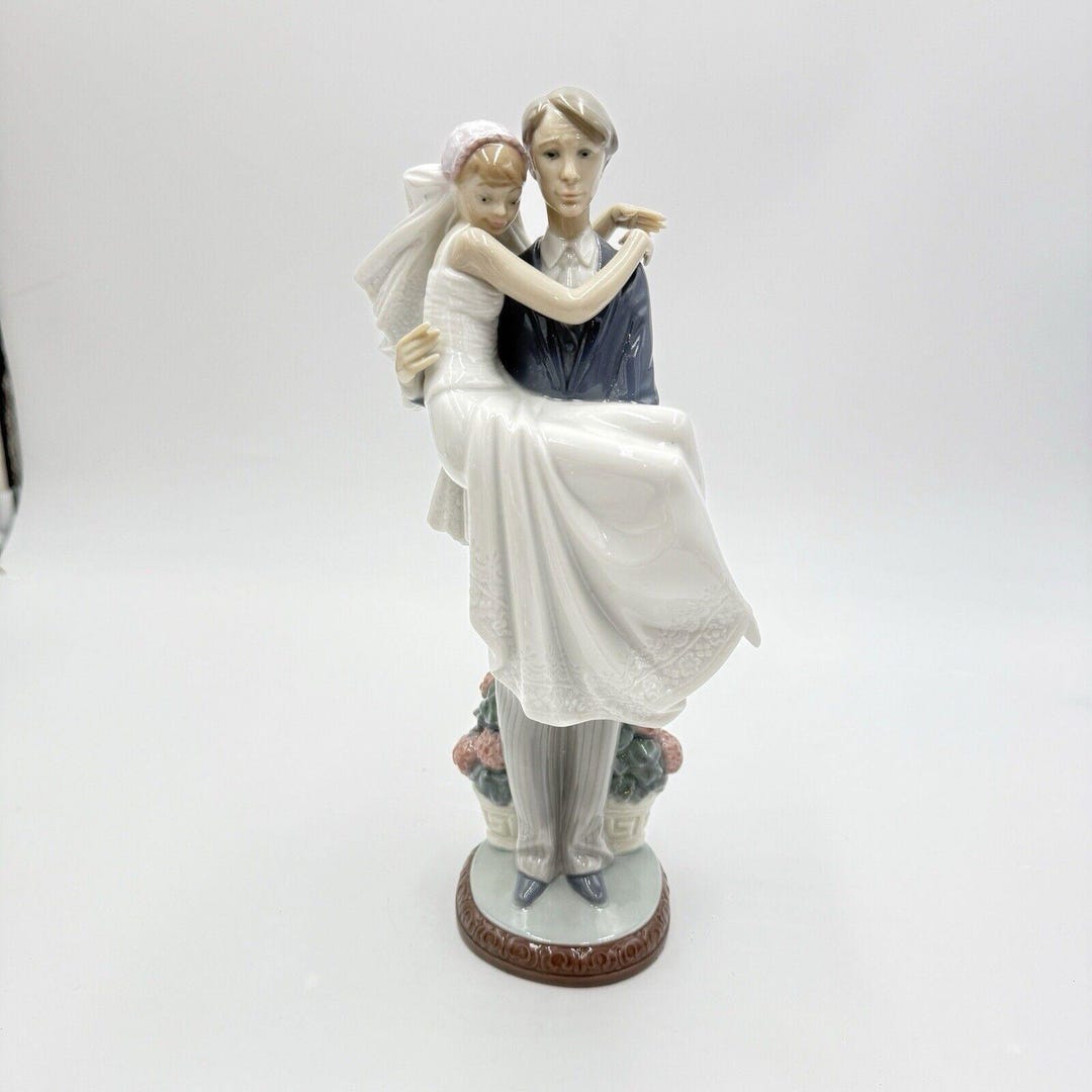 Lladro Spain Porcelain Over the Threshold 5282 Wedding Sculpture Groom Bride - Etsy