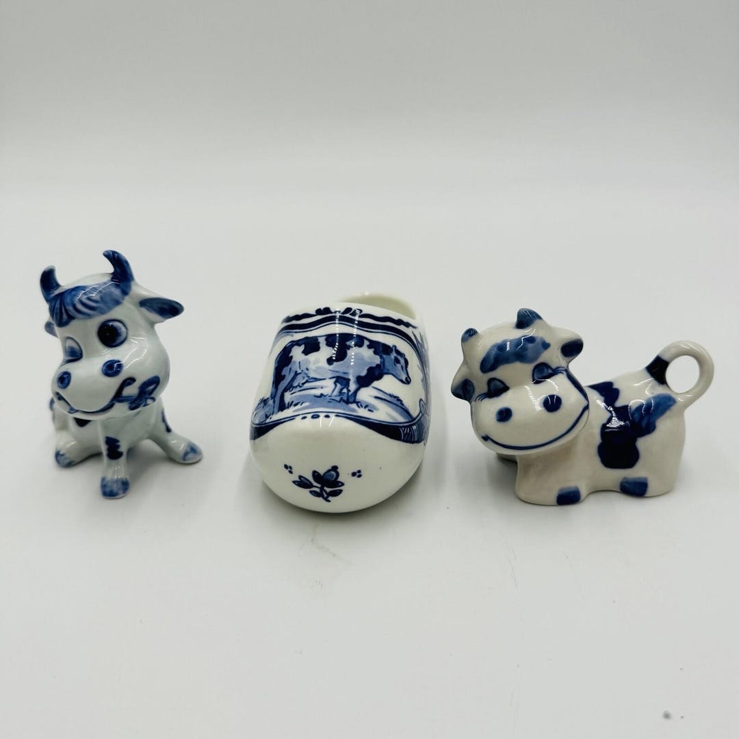 Royal Delft Miniatures Cows Dutch Shoe Porcelain Lot of 3 White & Blue ...