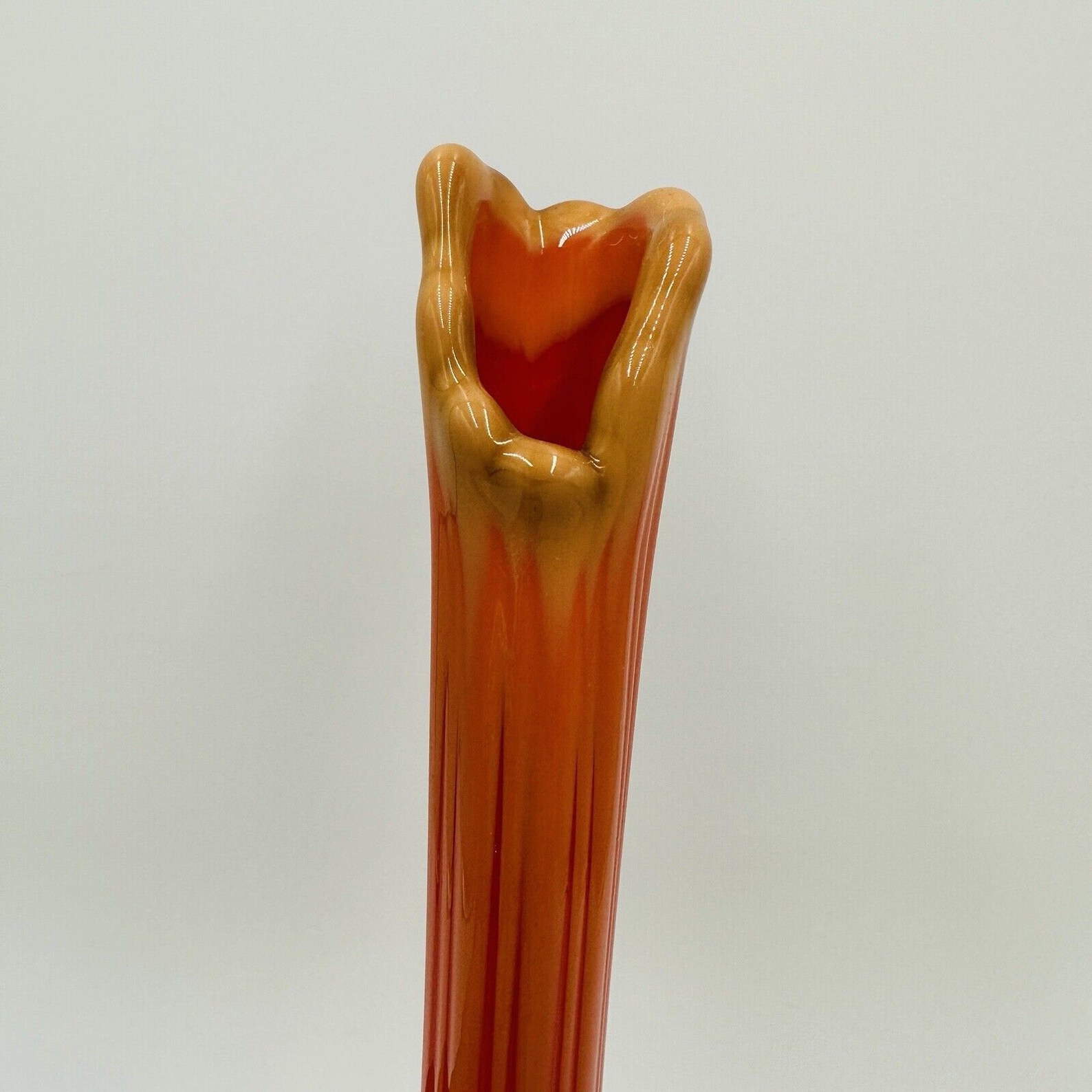 LE Smith Vase Bittersweet Swung Glass Orange 16.5in Tall MCM Floor ...