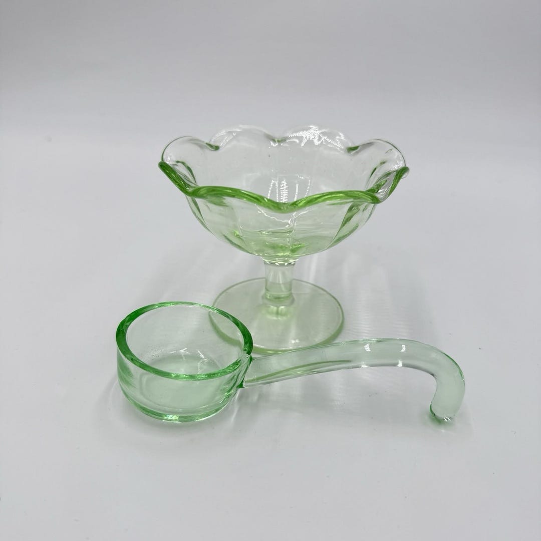 Vintage Uranium Glass Green Glowing Sherbet Cup Glass 3" MCM Retro ...