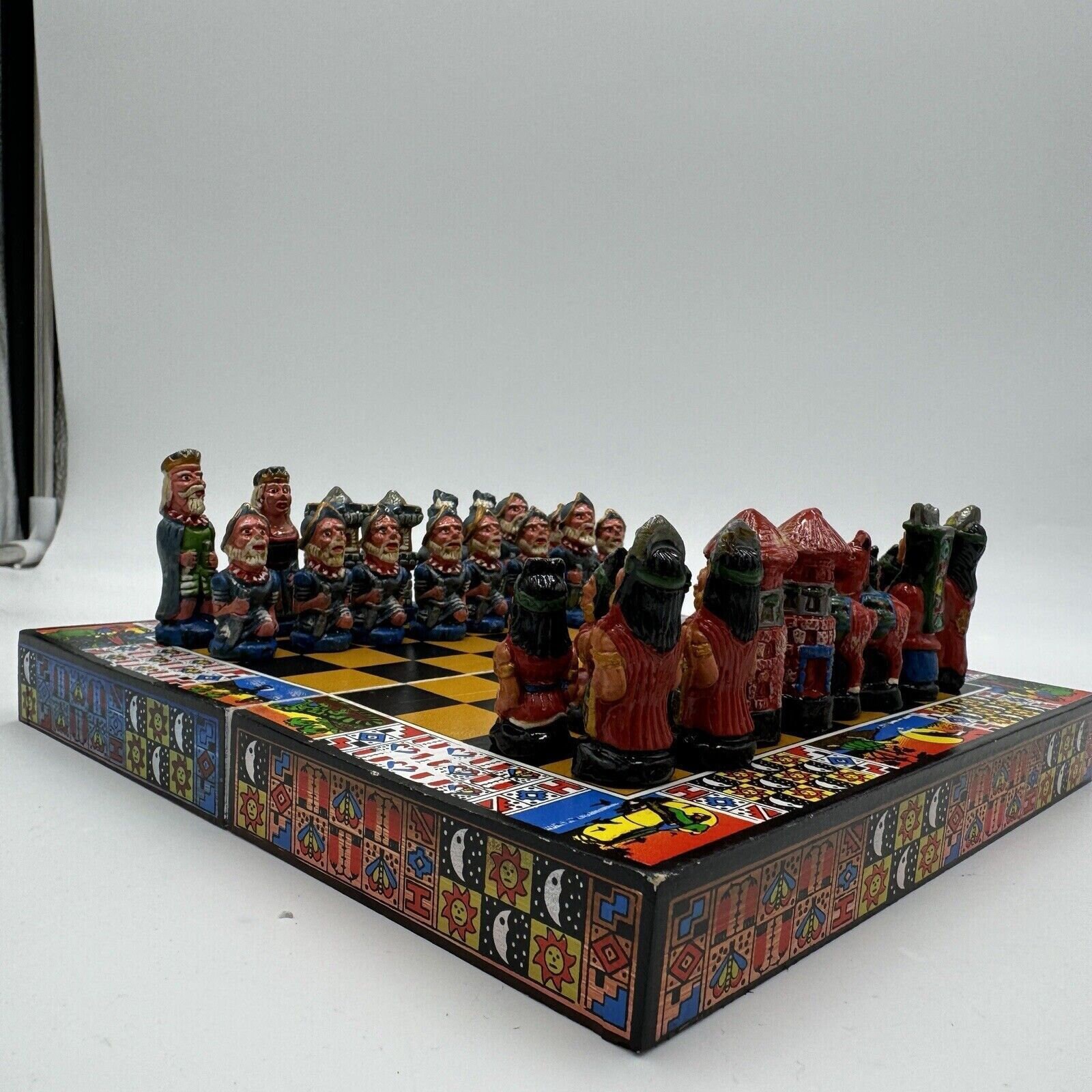 Chess Set Aztec Mayan Incas VS Spanish Conquistadors Vtg Hand Painted ...