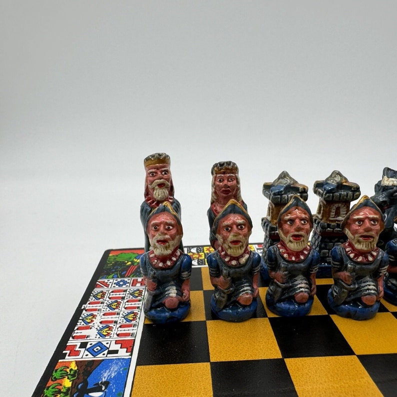 Chess Set Aztec Mayan Incas VS Spanish Conquistadors Vtg Hand Painted ...