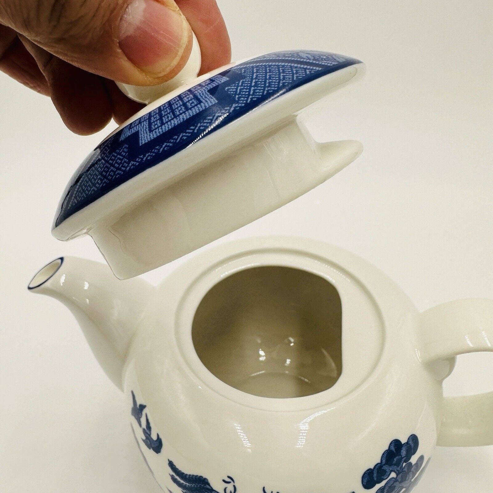 Royal Doulton Teapot Real Old Willow Fine China T.C1268 Blue White 1998 ...