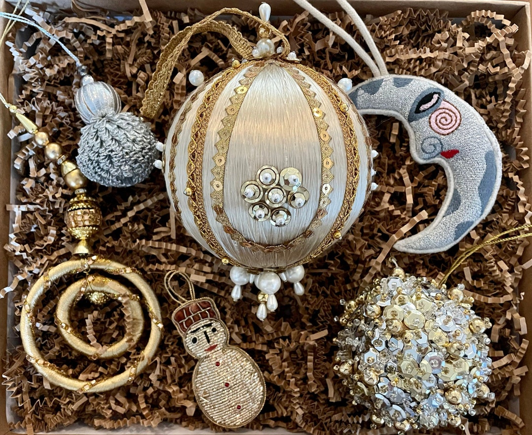 Vintage Inspired Goldie Beaded Sparkle Ornament Box - Etsy